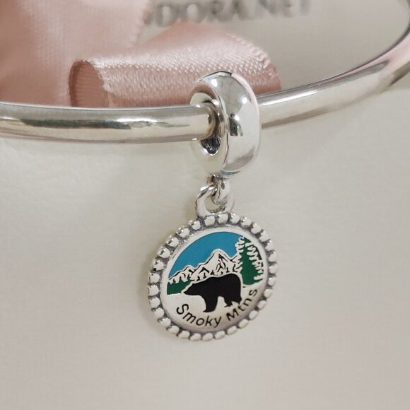 Pandora | Jewelry | Pandora Smoky Mountains Black Bears Exclusive ...